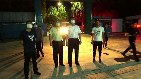 济宁市人民政府 县区动态 刘伟宏带队开展大气污染防治夜查行动