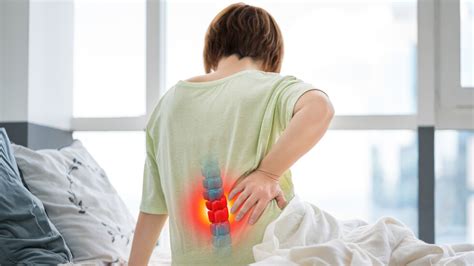 Дисковата херния кога болките в кръста може да са опасни Nova News