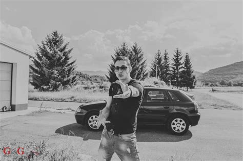 RazbijaČi ČaŠa Snimili Spot Za Singl Sex Bomba Glas Gacke Nezavisni Portal Iz Gacke