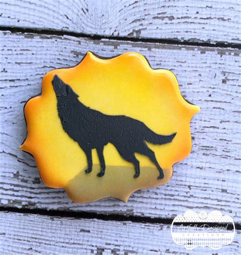 Howling Wolf Stencil Bees Baked Art Supplies And Artfully Designed