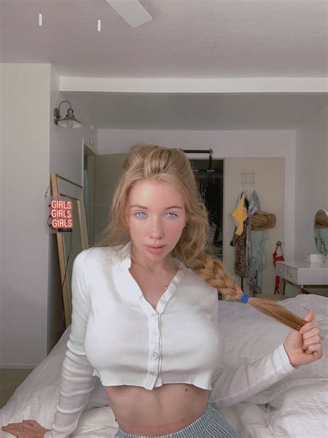 Coconut Kitty On Twitter Celebrities Open Shoulder Tops Fashion