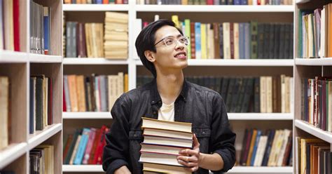 Librarian 10 Interview Questions With Sample Answers