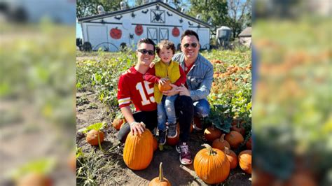 Kc Pumpkin Patch Is Reopening For The Season In Olathe Ks Kctoday