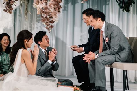 ภูมิ จิราธิวัฒน์ กับ แพม พรประภา เข้าพิธีแต่งงานชื่นมื่น ไฮโซร่วมยินดีคับคั่ง