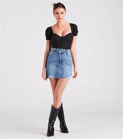 Sweet And Sassy Lace Up Corset Top And Windsor