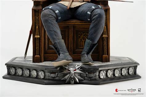 Geralt 1 4 Scale Statue Exclusive Witcher 3 The Wild Hunt Video