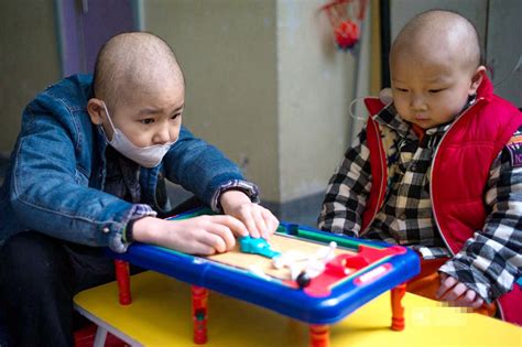 우한 소아암 병동 탐방 백혈병 환우 가정의 고통 12