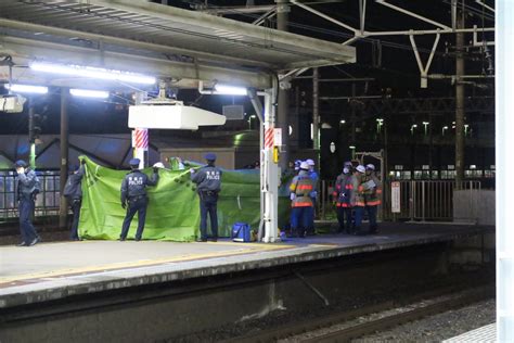 総武線 快速 新小岩駅 人身事故対策で成田エクスプレス通過時にロープを設置 おにぎりまとめ