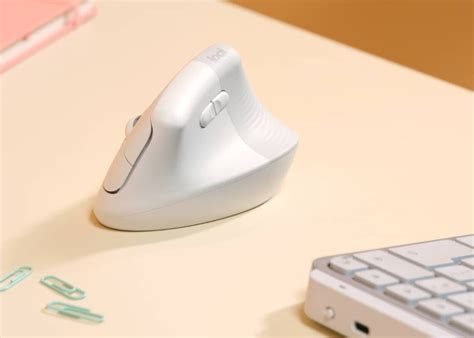 Logitech Clicks With An Updated Mx Mouse Keys Pickr