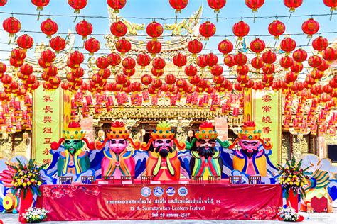 บรรยากาศเปิดงานเทศกาลโคมไฟเฟสติวัล ที่นี่สมุทรปราการ Facebook