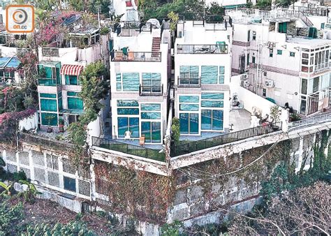 獨立屋同涉僭建 夫罰款鄭甩身 東方日報