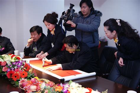浙商银行爱心捐赠暨兰州分行开业仪式 兰州俏佳人礼仪庆典有限公司
