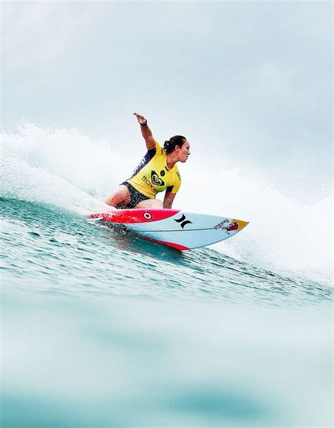 Surf And Skate Surfing Waves Surfing Photos Surf Girls
