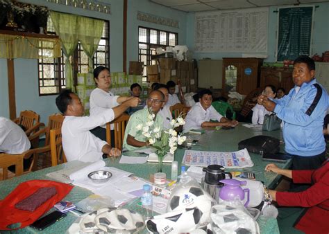 နမ့်စန်တွင် မြို့နယ်ပညာရေးမှူးဖလား ကျောင်းပေါင်းစုံ ၁၈ နှစ်အောက် အမ