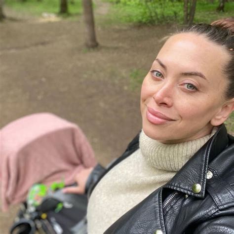 Сестра Жанны Фриске пожаловалась на сорванный отпуск из за внезапной болезни Вокруг ТВ