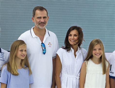 Copa Del Rey De Vela 2019 Letizia Y Las Princesas Acompañaron Al Rey