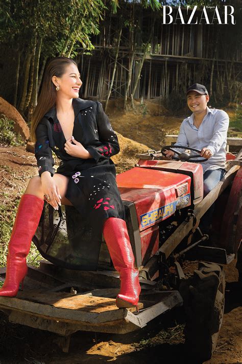 Shane Tormes và Danh Chiếu Linh trên bìa Harpers Bazaar
