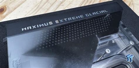 ASUS ROG Z Maximus Extreme Glacial Motherboard Review