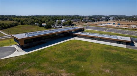 Vanguard Academy — Coulter And Company