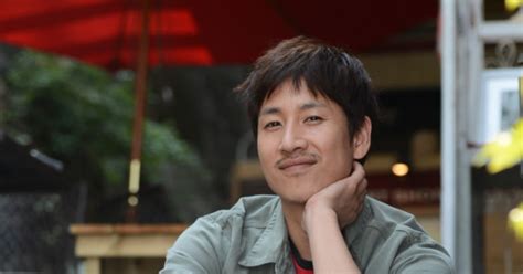 인터뷰 이선균 여배우 복 많은 것 인정한다