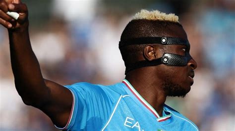 Perché i calciatori del Napoli stanno subendo tanti infortuni ed è