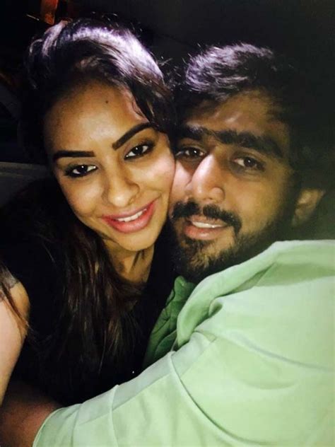 Sri Reddy Romantic With Abhiram Again Photos Filmibeat