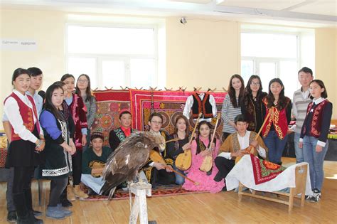 16 Монгол Улсын Их Сургууль