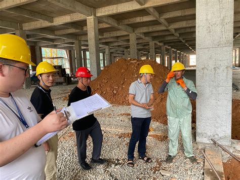 庆元县建设局县根欠办开展园区在建工地农民工工资六项制度落实情况检查