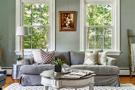 Colonial In Schenectadys Ge Realty Plot Has History With Rca Creator