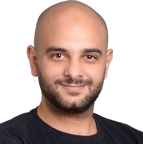 Mostafa Yahia Medium