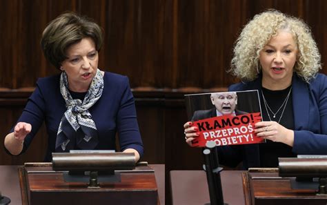Awantura w Sejmie Lewicowe posłanki zaatakowały prezesa PiS