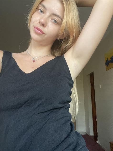 29 f, just curious what strangers see : r/PricklyPits