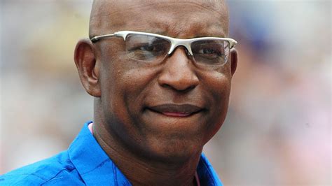 Former Rams Rb Eric Dickerson Thinks Rams Headed To La Turf Show Times