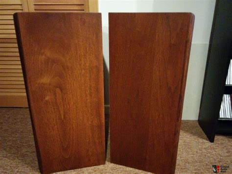 New Large Advent Speaker Reduced Photo 1099260 Us Audio Mart