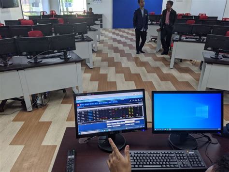 Fai Ums Kunjungan Benchmarking Ke Laboratorium Komputer Universitas