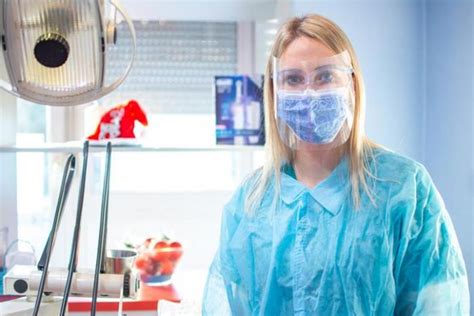 Máster Experto En Enfermedades E Infecciones Odontológicas Más Máster