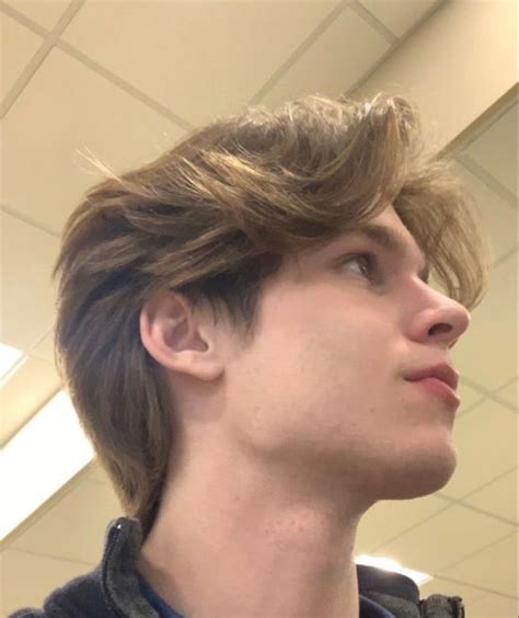 Pin von Abi auf Francisco Lachowski in Haarschnitt männer Männerhaare Haare männer