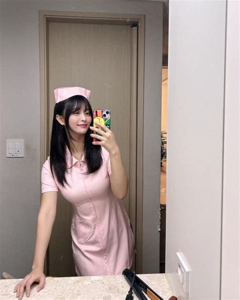 김짤닷컴 간호사복 입은 미모좌