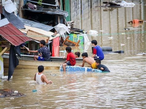 Typhoon Ulysses Filipino Society Steps Up