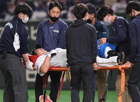 死球受け担架で退場 日本ハム・樋口、楽天・松井の投球よけられず苦悶の表情野球デイリースポーツ Online