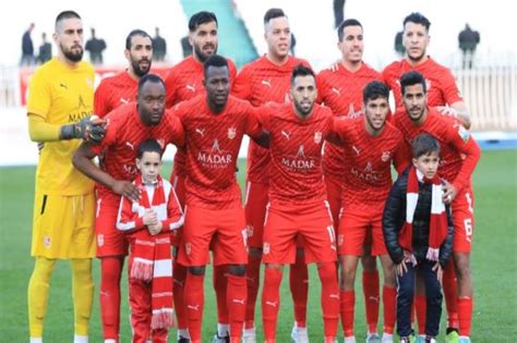 ثلاثي هجومي تشكيل شباب بلوزداد أمام الأهلي يلاكورة