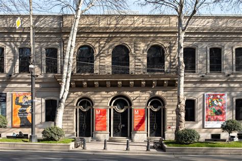 დაასკანერე და ნახე შენობის შესახებ საინტერესო ინფორმაცია