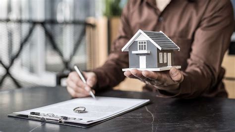 How To Get Your Real Estate License Exeleon Magazine