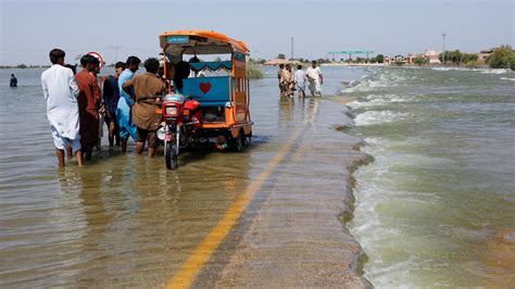 Us Provided 565 Million In Aid To Pakistan For Flood Relief