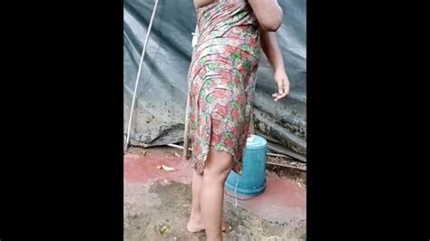 නානකොට කෙල්ල සැප කද කෝමද Out Door Bathing Solo Lesbian Asian Girl Xxx Mobile Porno Videos