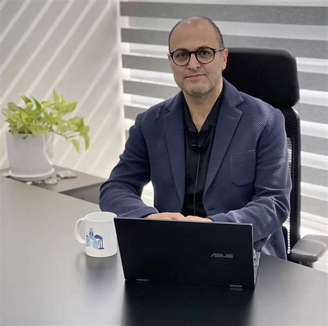 تماس با دکتر دکتر اردا کیانی