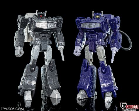Transformers War For Cybertron Siege Refraktor Gallery Live And Galactic Man And Red Alert Too