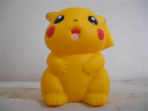 Yahooオークション ロッテリア ポケモンコインバンク ピカチュウ 貯