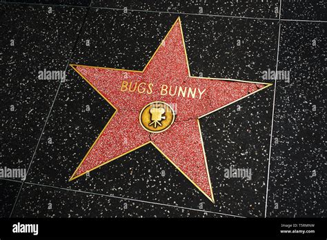 Los Angeles Usa May 21 2018 Bugs Bunny Star On Hollywood Boulevard
