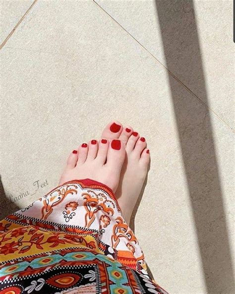 Pin By Ajeeblarki On Dpzz Womens Flip Flop Flop Women